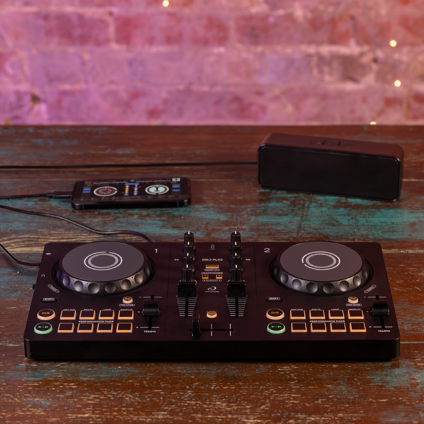 FREE YOUR INNER DJ: Introducing the DDJ-FLX2 - AlphaTheta
